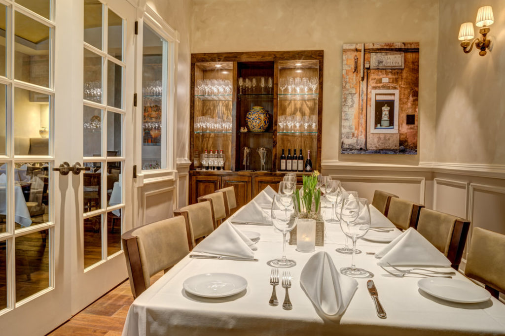 Via Roma - Conte Restaurant Group